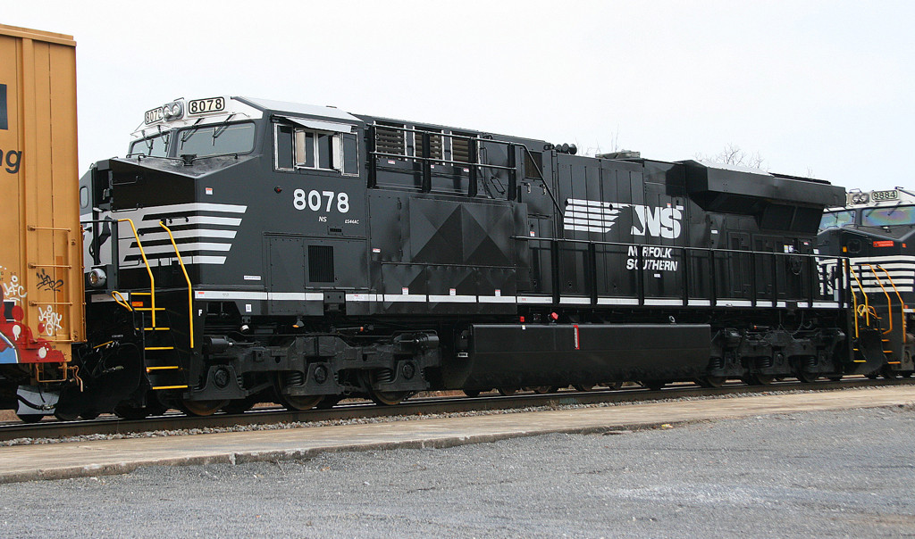 NS 8078